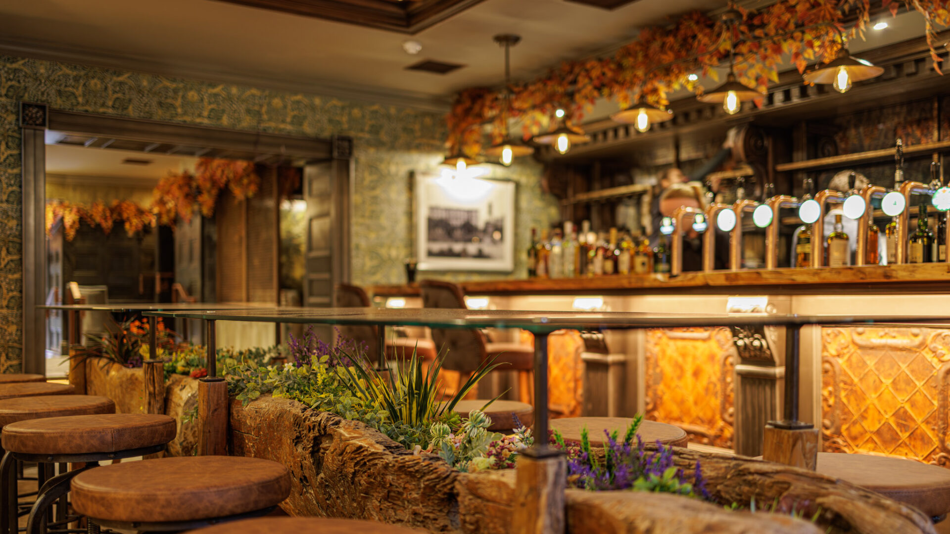 MacNeill's Pub Galway | Irish Pubs in Galway | Hardiman Hotel